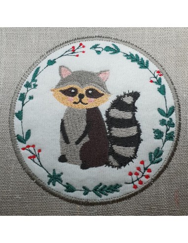 motif de broderie raton laveur