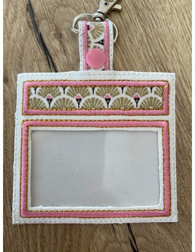 embroidery design embroidered ith card holder