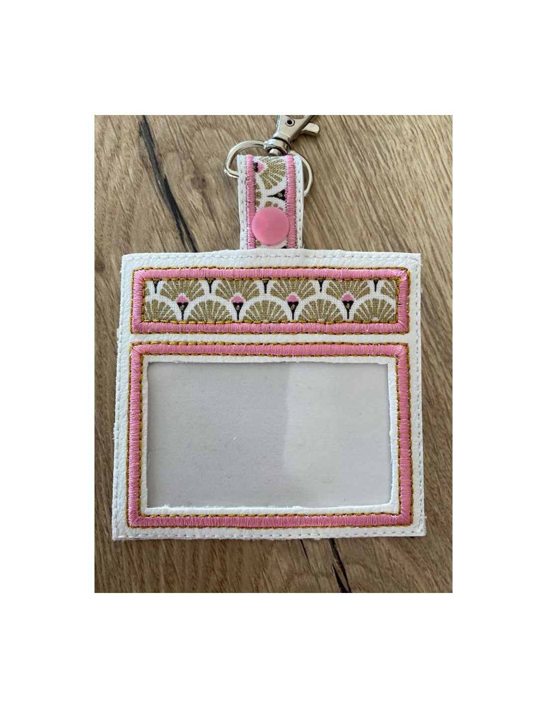 embroidery design embroidered ith card holder