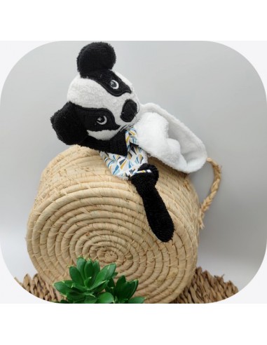 embroidery design machine badger head In the hoop