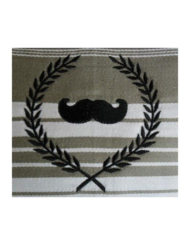 motif de broderie moustache